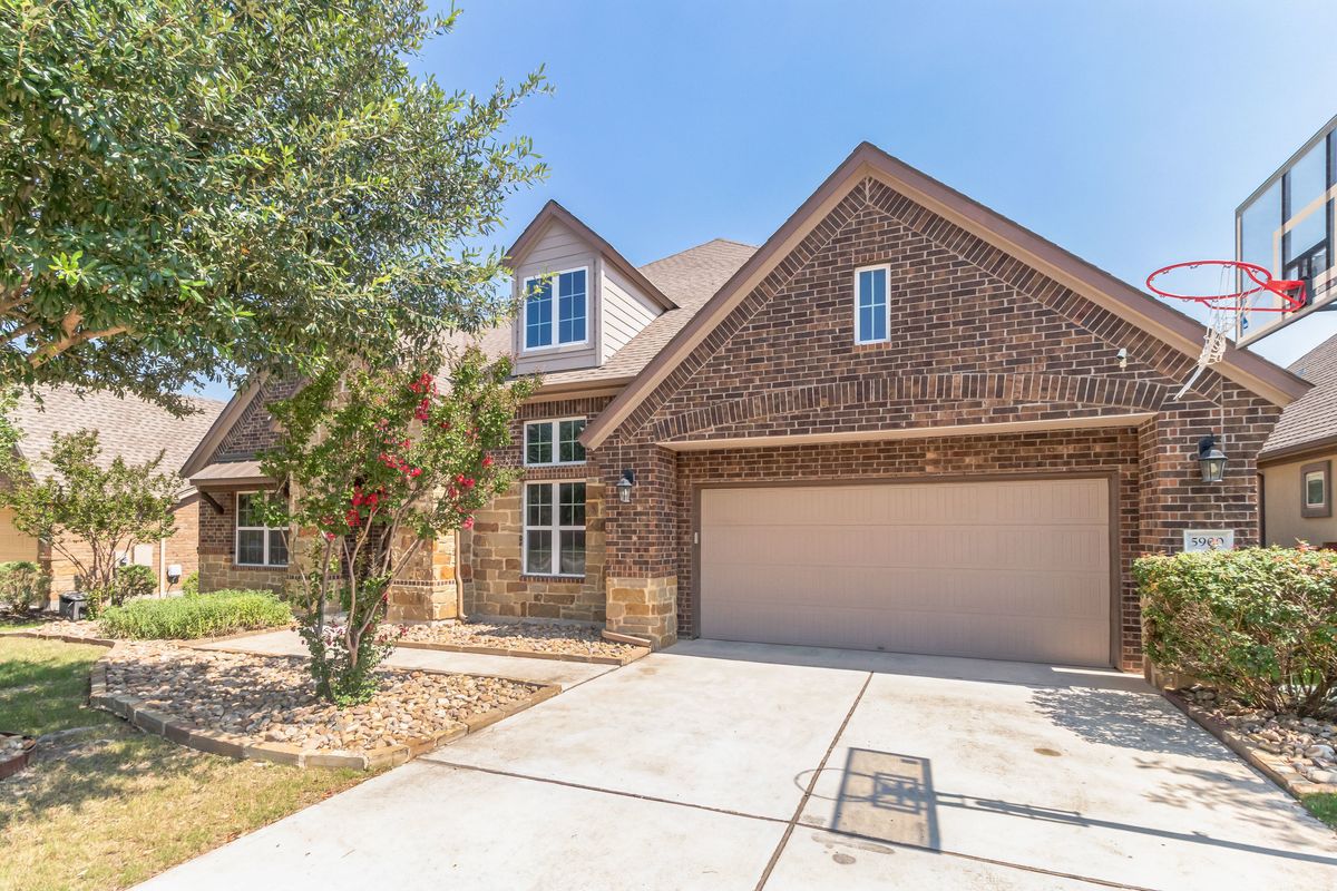 5900 Lipan Apache Bend, Austin, TX 78738