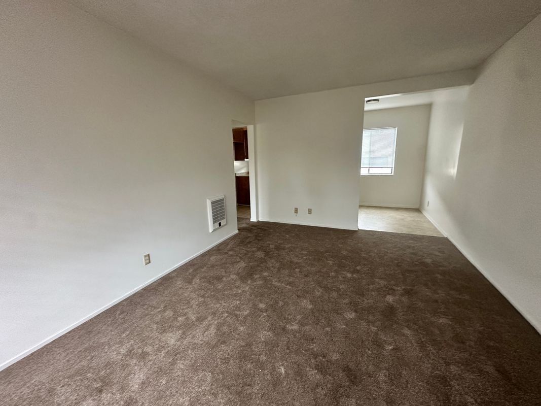 3536 Garnet Street, apt 17, Torrance, CA 90503